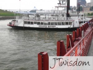 Cruising on the Mississippi River in Memphis! - Bubbling with Elegance ...